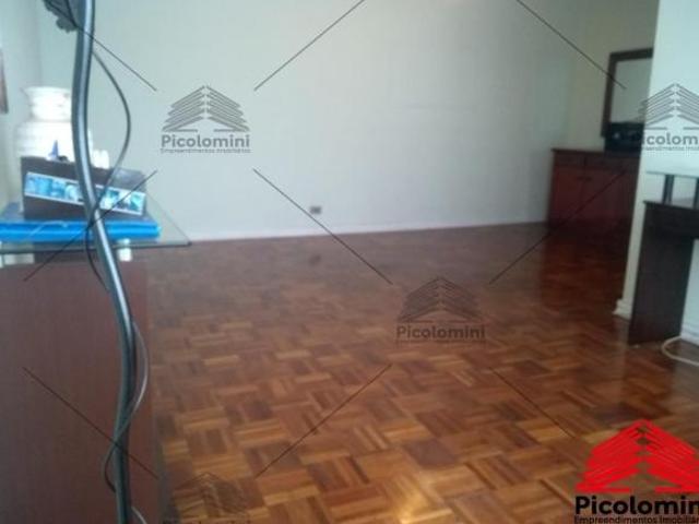 Apartamento à venda no Alto da Mooca, São Paulo SP: 2 quartos, 1 banheiro, 1 vaga de garagem, 92 m²