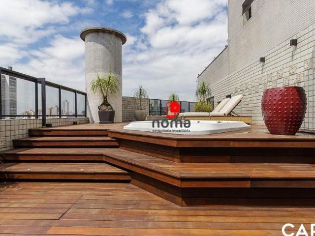 Apartamento à venda no Alto da XV