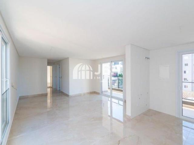 Apartamento à venda no Alto da XV