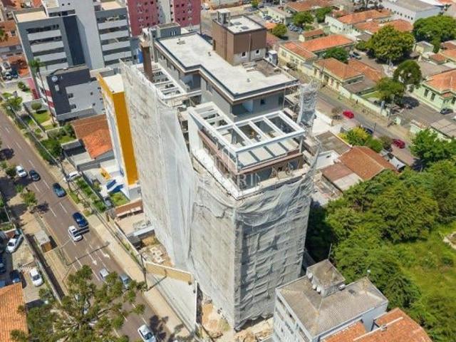 Apartamento à venda no Alto da XV