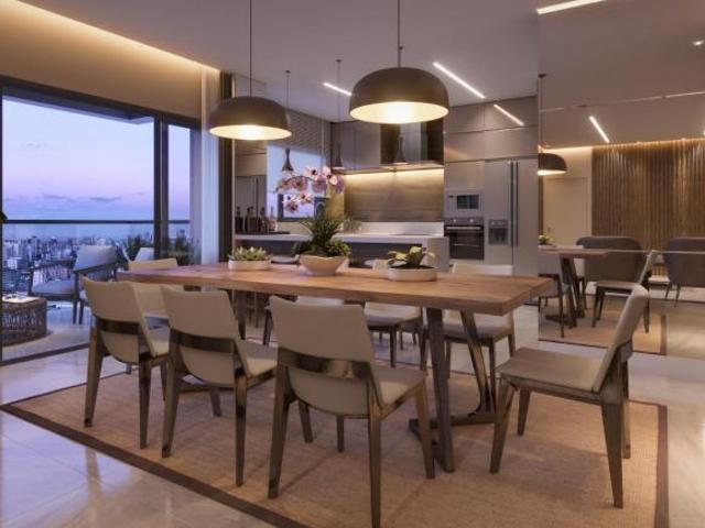 Apartamento à venda no Alto da XV