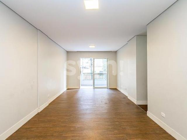 Apartamento à venda no Alto da XV