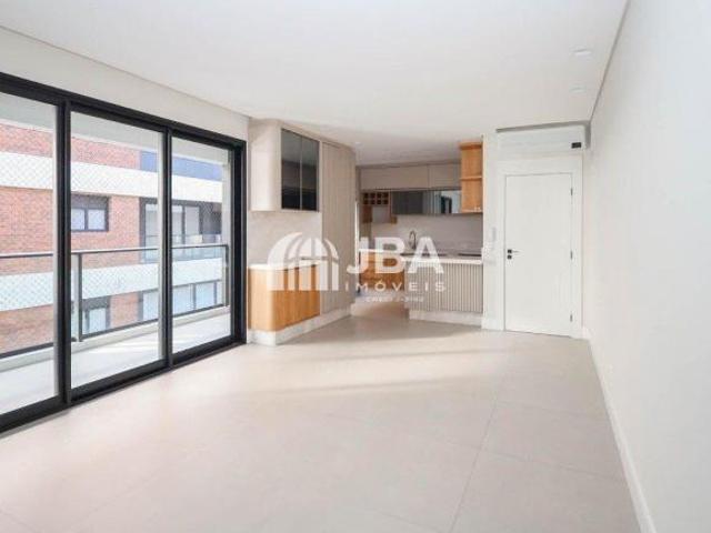 Apartamento à venda no Alto da XV