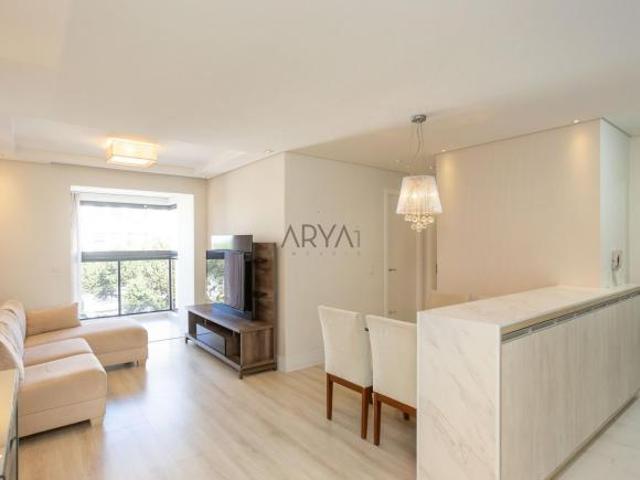 Apartamento à venda no Alto da XV ARYA1