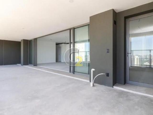 Apartamento à venda no Alto de Pinheiros com 4 suites e 3 vagas