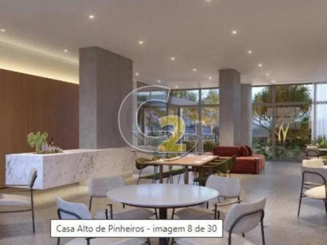 Apartamento à venda no Alto de Pinheiros com 4 suítes e 5 vagas