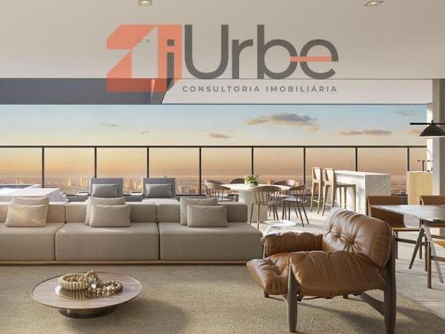 Apartamento à venda no Alto de Pinheiros com 167m², 3 suítes próximo ao Pque Villa Lobos