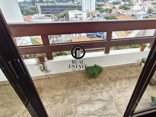 Apartamento à venda no Alto de Pinheiros
