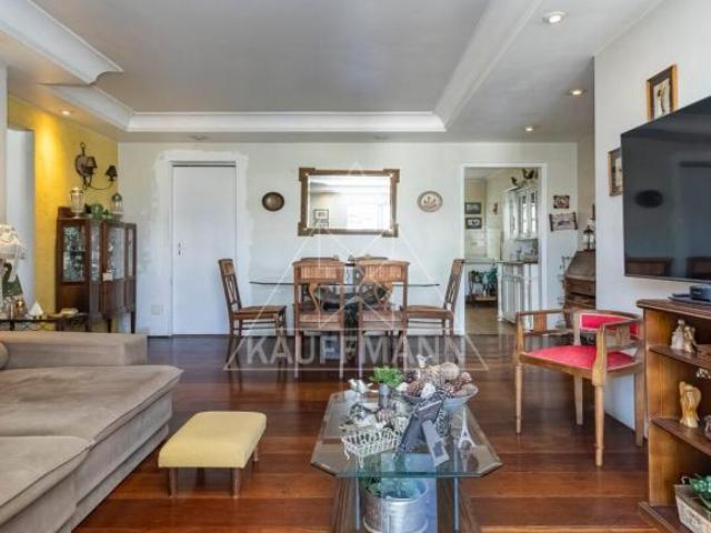Apartamento à Venda no Alto de Pinheiros 3 dormitórios sendo 1 Suíte 1 Vaga 91m² de Área Útil