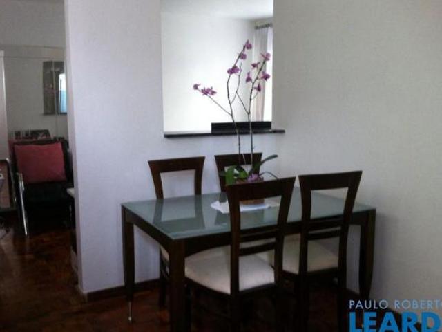 Apartamento à venda no Alto de Pinheiros