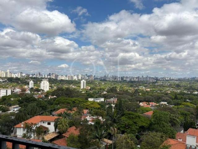 Apartamento à venda no Alto de Pinheiros