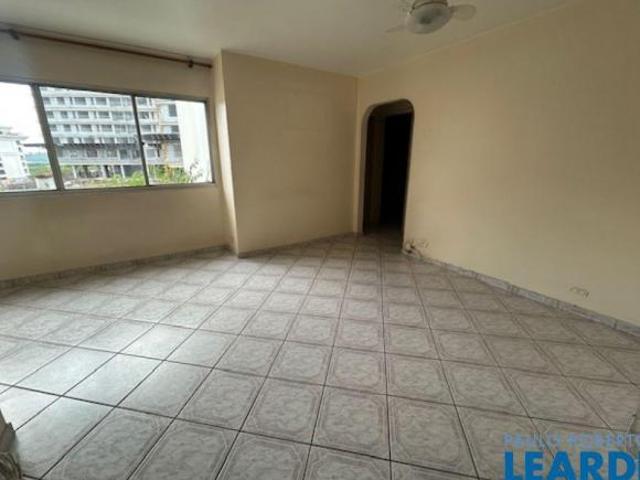 Apartamento à venda no Alto de Pinheiros
