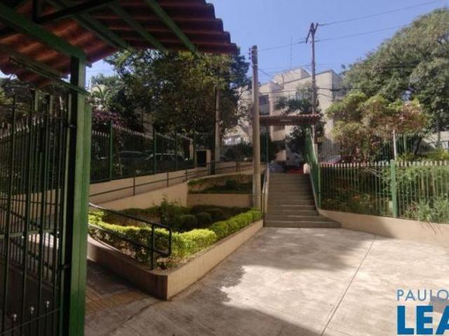 Apartamento à venda no Alto de Pinheiros