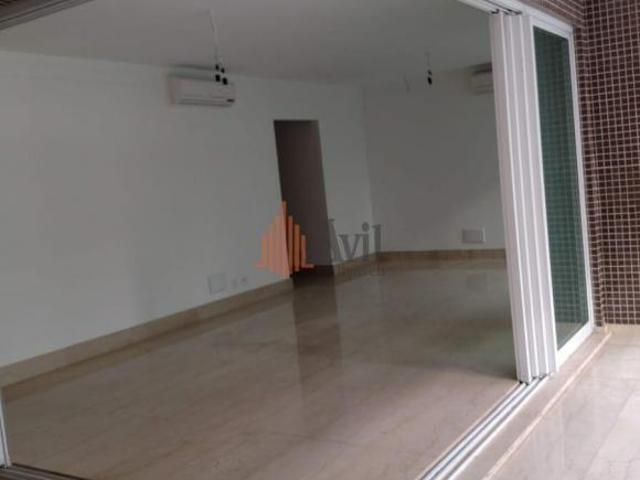 Apartamento a Venda no Anália Franco com 218m²