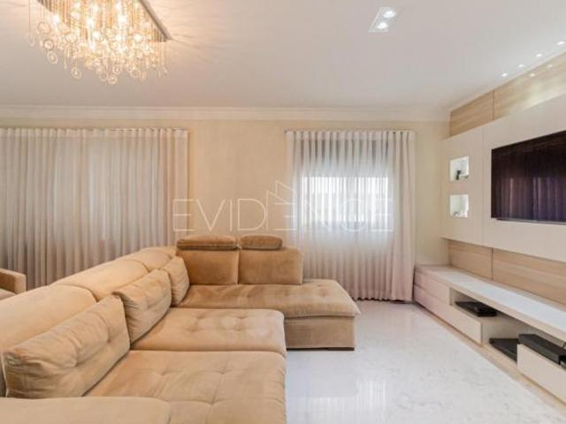 Apartamento à venda no Anália Franco, São Paulo 190 m²
