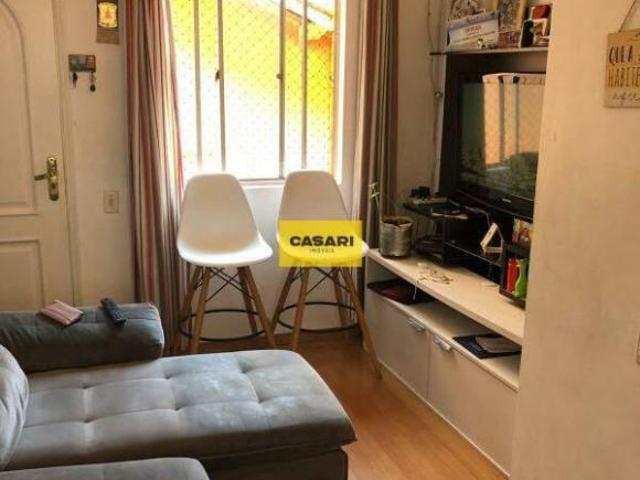 Apartamento à venda no Assunção em São Bernardo do Campo com 2 dormitórios, vaga e inquilino