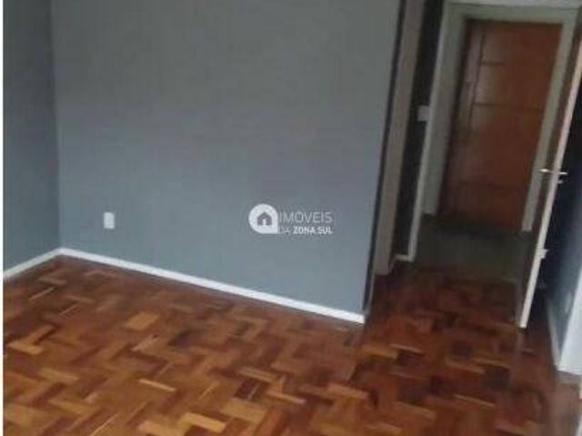 Apartamento à venda no bairro Teresópolis Porto Alegre/RS