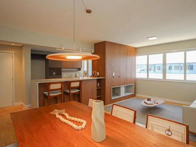 Apartamento a venda no bairro Três Figueiras