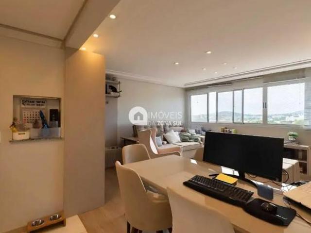 Apartamento à venda no bairro Tristeza Porto Alegre/RS, Zona Sul