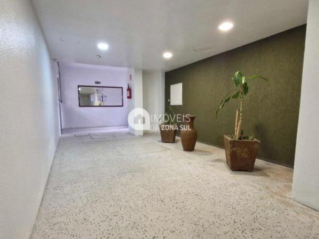 Apartamento à venda no bairro Tristeza Porto Alegre/RS, Zona Sul