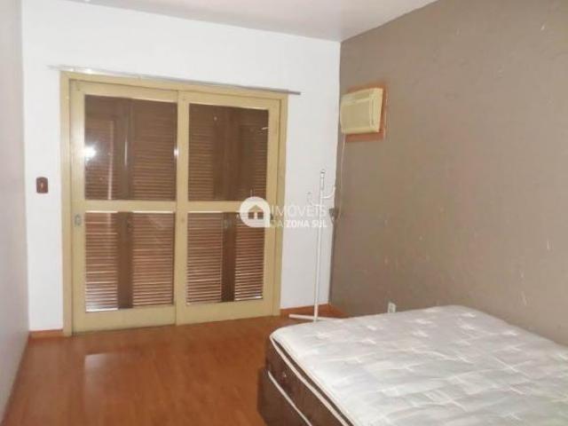 Apartamento à venda no bairro Tristeza Porto Alegre/RS, Zona Sul