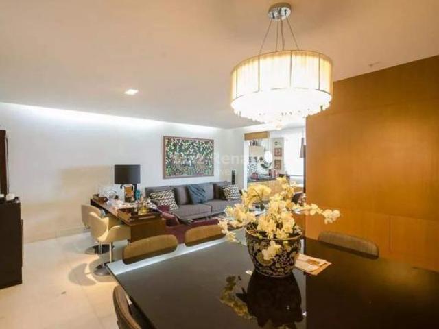 Apartamento á venda no bairro Vale do Sereno