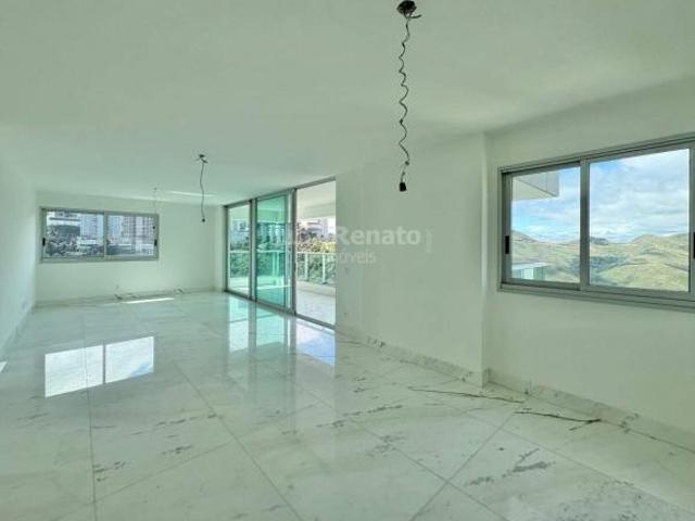 Apartamento à venda no bairro Vale do Sereno