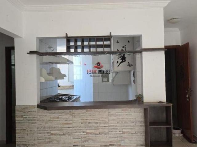 Apartamento à venda no bairro Vigilato Pereira Uberlândia/MG