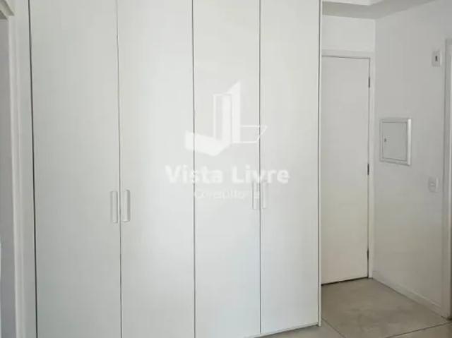Apartamento à venda no bairro Vila Nova Conceição, na cidade de São Paulo. Este charmoso apartamen