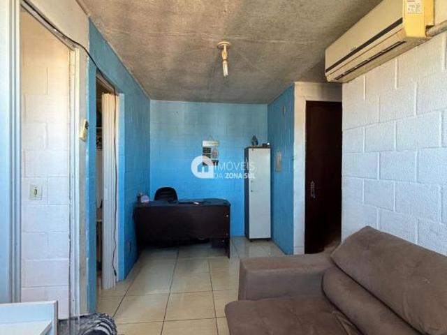 Apartamento à venda no bairro Vila Nova Porto Alegre/RS