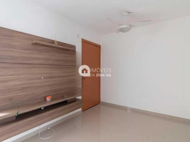 Apartamento à venda no bairro Vila Nova Porto Alegre/RS