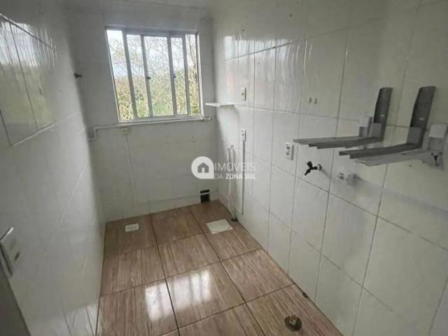 Apartamento à venda no bairro Vila Nova Porto Alegre/RS
