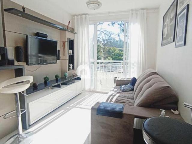 Apartamento à venda no bairro Vila Nova Porto Alegre/RS, Zona Sul