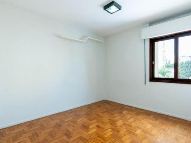 Apartamento à venda no bairro Vila Olímpia São Paulo/SP
