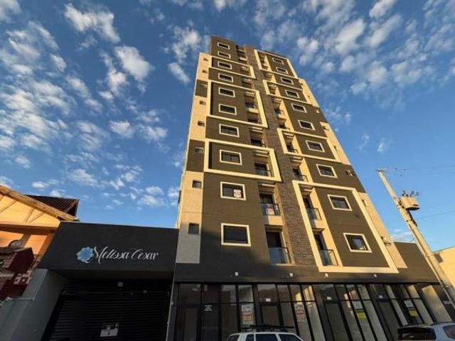 Apartamento à venda no bairro Vila Operária Campo Largo/PR