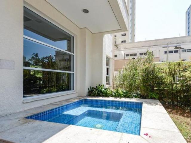Apartamento à venda no bairro Vila Alexandria São Paulo/SP