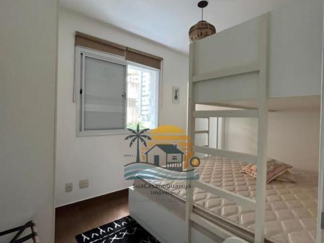 Apartamento à venda no bairro Vila Alzira em Guarujá/SP