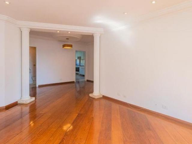 Apartamento à venda no bairro Vila Andrade em São Paulo/SP