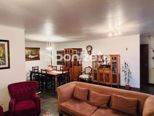 Apartamento a Venda no Bairro Vila Bastos Santo Andre