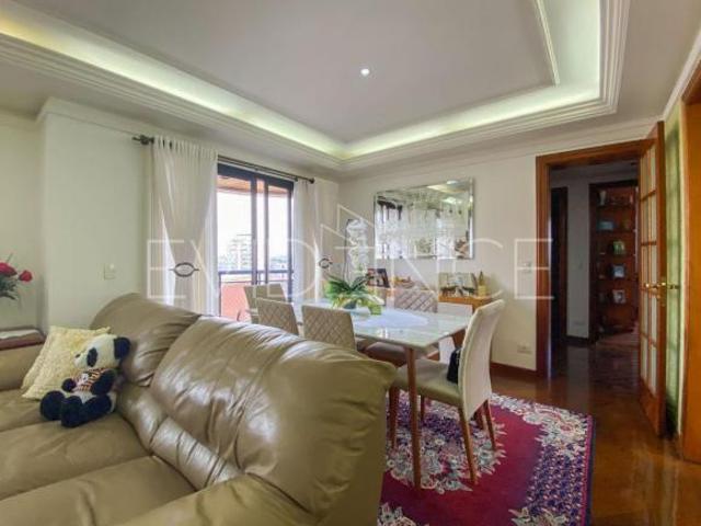 APARTAMENTO À VENDA NO BAIRRO VILA CARRÃO COM 125 METROS