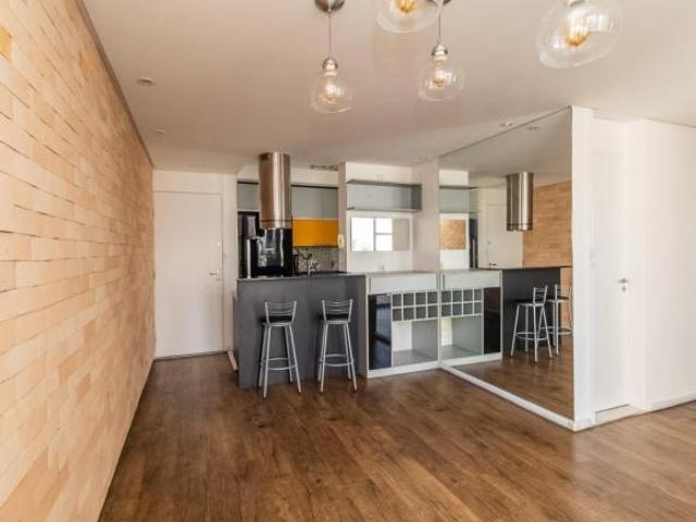 Apartamento à venda no bairro Vila dos Remédios em São Paulo/SP