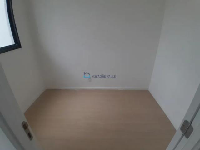 Apartamento à venda no bairro Vila Parque Jabaquara