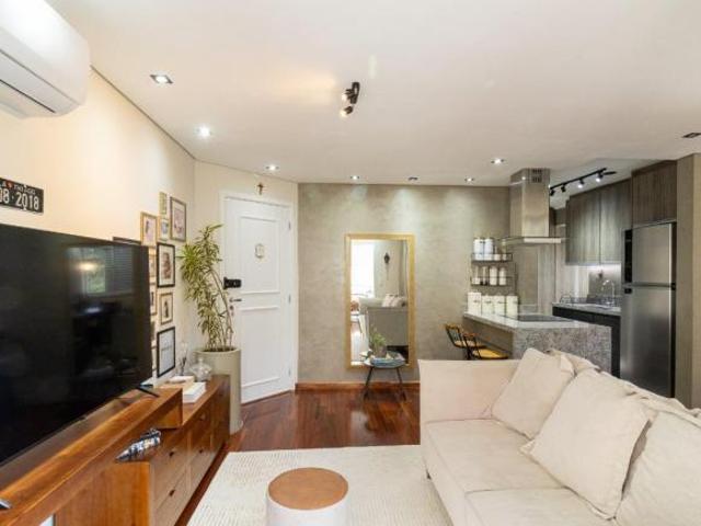 Apartamento à venda no bairro Vila Pereira Barreto em São Paulo/SP