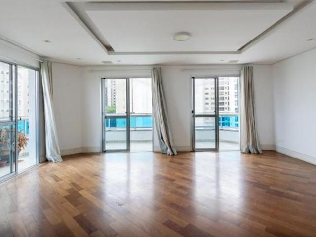 Apartamento à venda no bairro Vila Suzana em São Paulo/SP