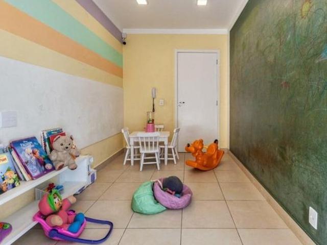 Apartamento à venda no bairro Vila Zat São Paulo/SP