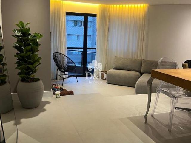 Apartamento à venda no bairro Água Verde Curitiba/PR