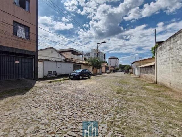 Apartamento à venda no bairro Afonso Pena Divinópolis/MG
