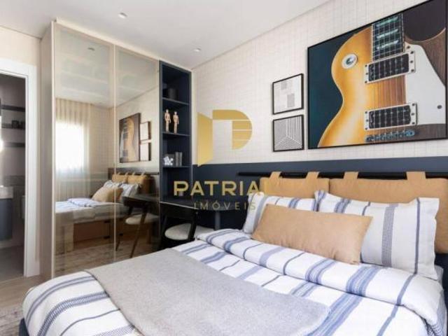 Apartamento à venda no bairro Ahú