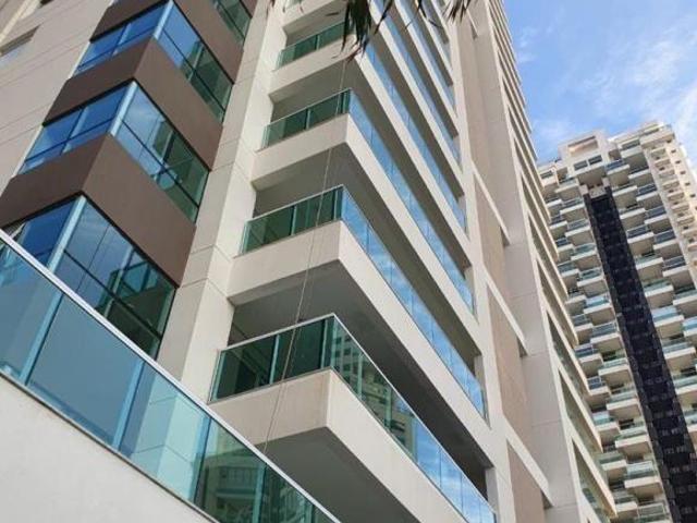 Apartamento à venda no bairro Alphaville Empresarial Barueri/SP