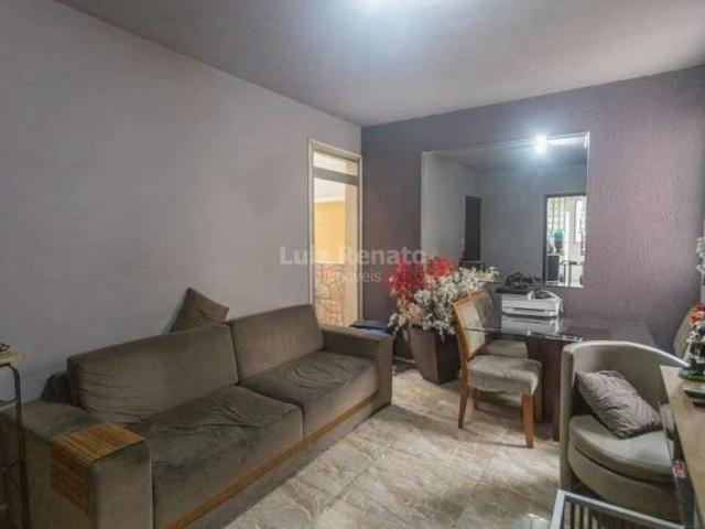 Apartamento à venda no bairro Ana Lúcia